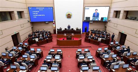 경남 공공기관 절수형 양변기 교체로 물 절감 제안…도정질문