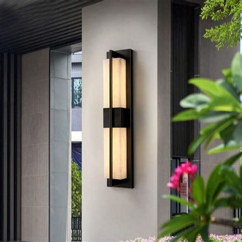Lumina Outdoor Wall Light 24 Horas