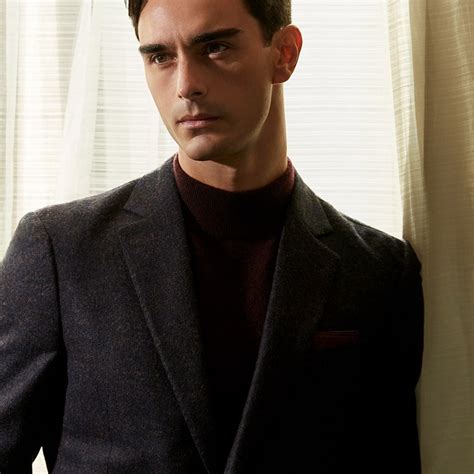 클래식의 새로운 발견 23fw 자켓