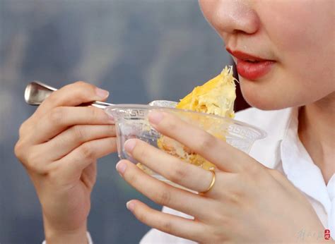 为马来西亚鲜食猫山王首开线上交易平台首批600斤榴莲秒空