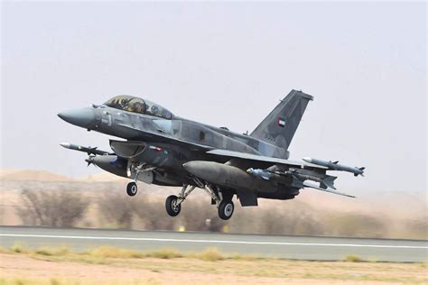 Las fuerzas del gobierno de Yemen y sus aliados árabes lanzaron una