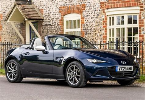 Noleggio Lungo Termine MAZDA MX 5 CABRIO 1 5l Skyactive G 132cv St