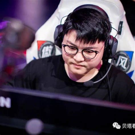 Doggo首发迎战RNGBLG官博沦陷网友怒喷买Uzi干嘛就为了流量吗 uzi 比赛 选手
