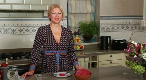 Мастер Шеф Тетяна Литвинова дала рецепт ідеальної квашеної капусти