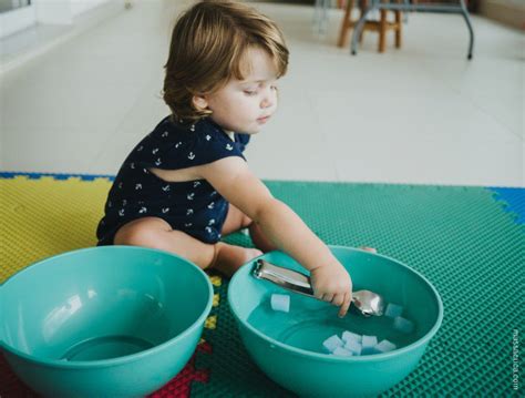 10 Brincadeiras Sensoriais Para Crianças Maiores de 2 Anos