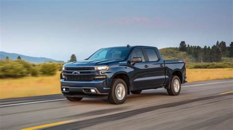 2019 Chevy Silverado 1500 Review And Ratings Edmunds
