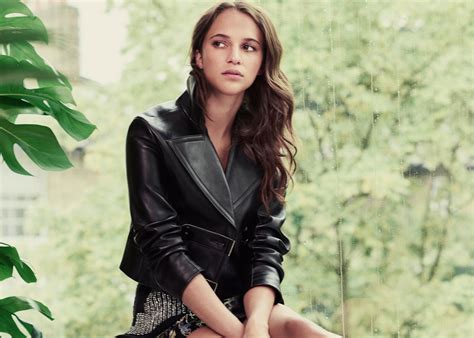 Alicia Vikander Hd Wallpaper