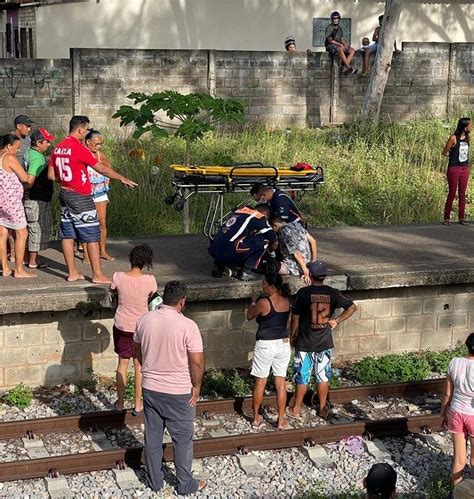 Jovem de 17 anos tem perna decepada após ser atingido por trem em Natal