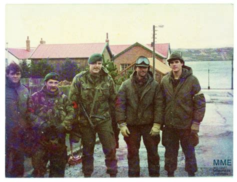 Malvinas Memoria De La Espera