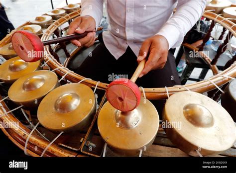 Gender Instrument
