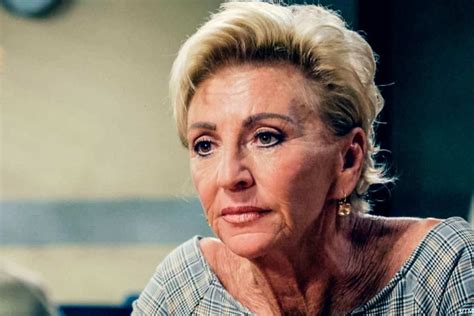 Zware Tegenslag Voor Martine Jonckheere 66 Die Vecht Die Tegen Borstkanker “strijd Verloren”