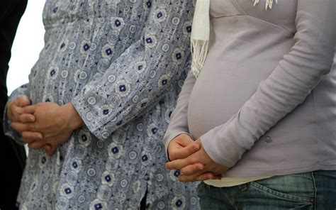 Group Prenatal Care Boosts Pregnancy Outcomes