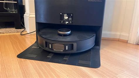 Dreamebot L20 Ultra Robot Vacuum Review A Noisy Expensive Dum Dum