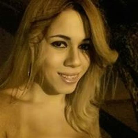 Stream Bianca Soares Music Listen To Songs Albums Playlists For