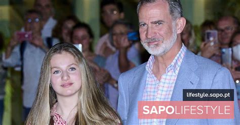 Felipe Vi Visita A Filha Leonor Pela Primeira Vez Na Academia Militar