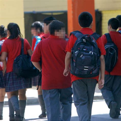 Mineduc Entrega Orientaciones A Apoderados Para La Compra De útiles