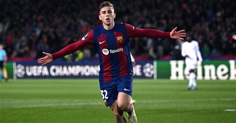 Le Fc Barcelone Retrouve Les Quarts De Finale De La Ligue Des Champions