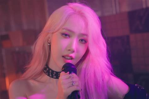 Viviz Maniac Whos Who K Pop Database