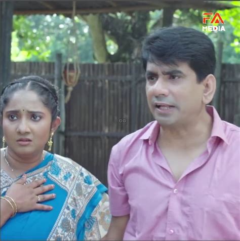 বাসের মধ্যে সুন্দরি মেয়ের সাথে অসভ্য আচরণ করায় উচিত শিক্ষা দিল মেয়ে বাসের মধ্যে সুন্দরি