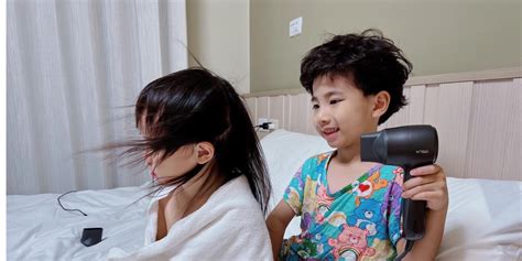 暖男哥哥，傲嬌妹妹 Instagram Facebook Youtube 傳送門