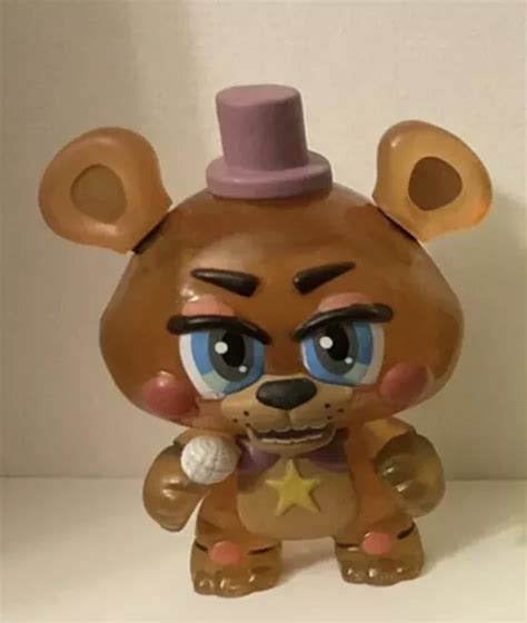 Funko Freddy Fazbear Five Nights At Freddys Pizzeria Simulatore Glow