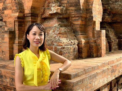 Tai Nghe Samsung Ch Nh H Ng M U M I Nh T Giao Trong H