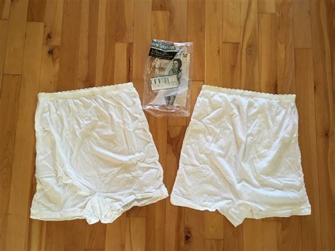 New Old Stock Vintage Pennys Gaymode Tailored Sport Panties Sz 40 Set