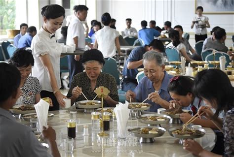 我こそは平壌冷麺の達人／熾烈なバトル制したコックたち 朝鮮新報