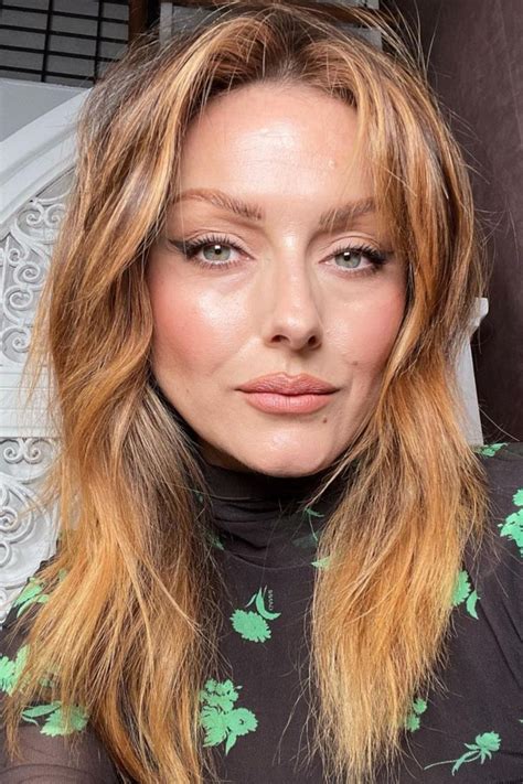 Katie Jane Hughes Messy Hair Style With Layered Haircut