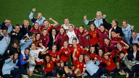 España avanza a su primera final de un Mundial Femenil vence a Suecia