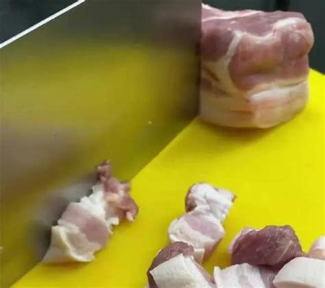 肥而不腻，特下饭特好吃的——五花肉的秘制做法新闻看看