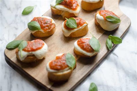 Tomato Mozzarella And Basil Bruschetta Giadzy