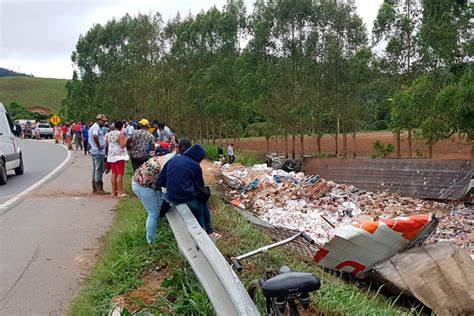 Motorista Morre Em Acidente Na Br 267