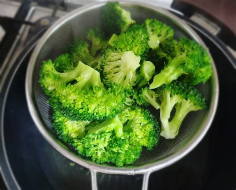 구운 토마토 샐러드 마늘과 찰떡궁합이에요