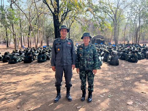 นศท สกร ภาคสนาม ปีการศึกษา 2567 นศท ปี 3 หญิง และ Facebook