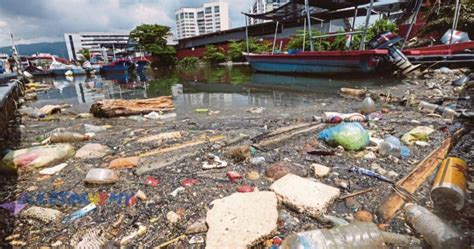 29 Sungai Tercemar Tahun Lalu BULETIN TV3 Malaysia