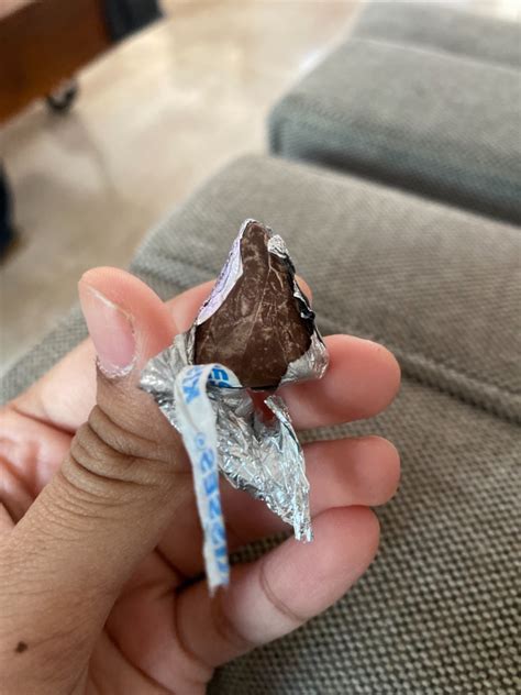 Hersheys Kisses Milk Chocolatemelt In Mouth Chocolates 108gram Pack