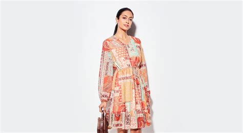 Introduction To Floral Cocktail Dresses Embracing The Essence Of Summer