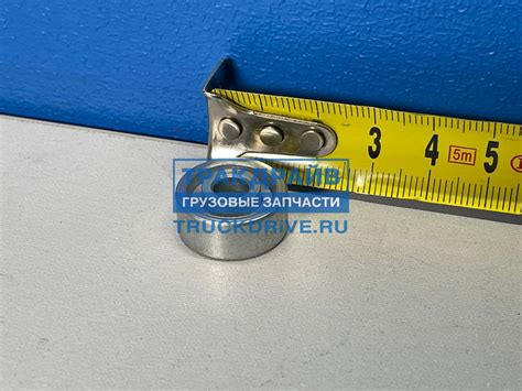 Ролик сдвижной крыши SCHMITZ прижимной 334871 SCHMITZ купить недорого