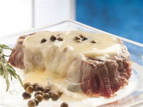 Sensacional filete de res con salsa de queso: carne jugosa y ...