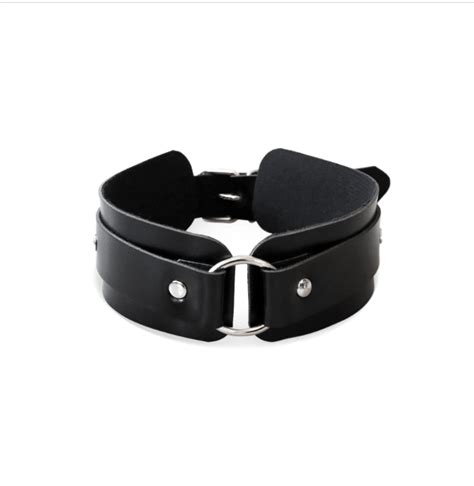 Leather Submissive Collar Nedlyaskuki