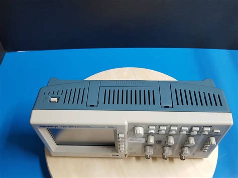Yahoo オークション Nbc Tektronix Tds1001b デジタルオシロスコー