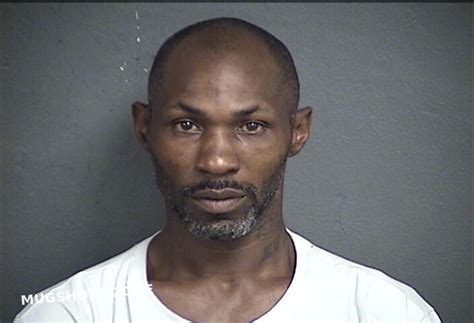 Brown Shanga Dajuan 09262023 Wyandotte County Mugshots Zone