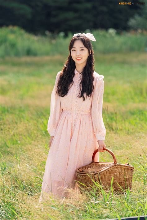 Profil Dan 10 Fakta Menarik Woo Hyun Jin Putri Duyung Kim Bum Di Tale