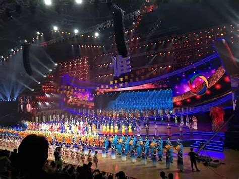 赞客家非物质文化遗产展演令人赏心悦目展示了客家风采