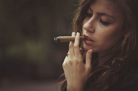 Girl Smoking Cigarette Famous Photo