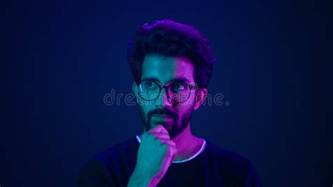 Infographic Hologram Editing Template Ultraviolet Background Arabian