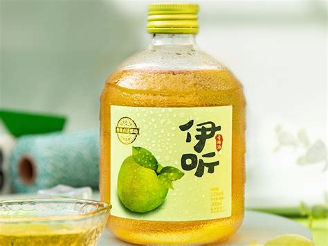 伊听青梅酒伊听果酒 站酷zcool