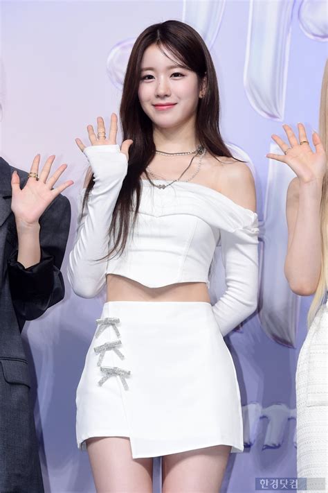 우아 우연 예쁜 미소 Sbs 가요대전 Summer 한국경제