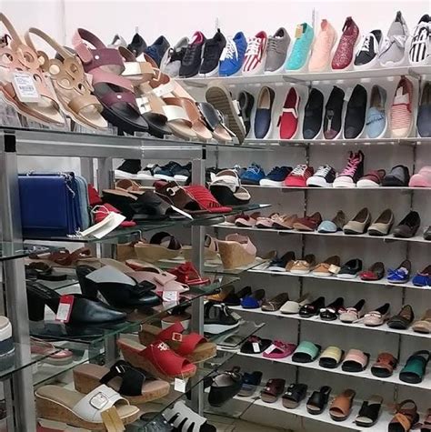 5 Rekomendasi Toko Sepatu Di Solo